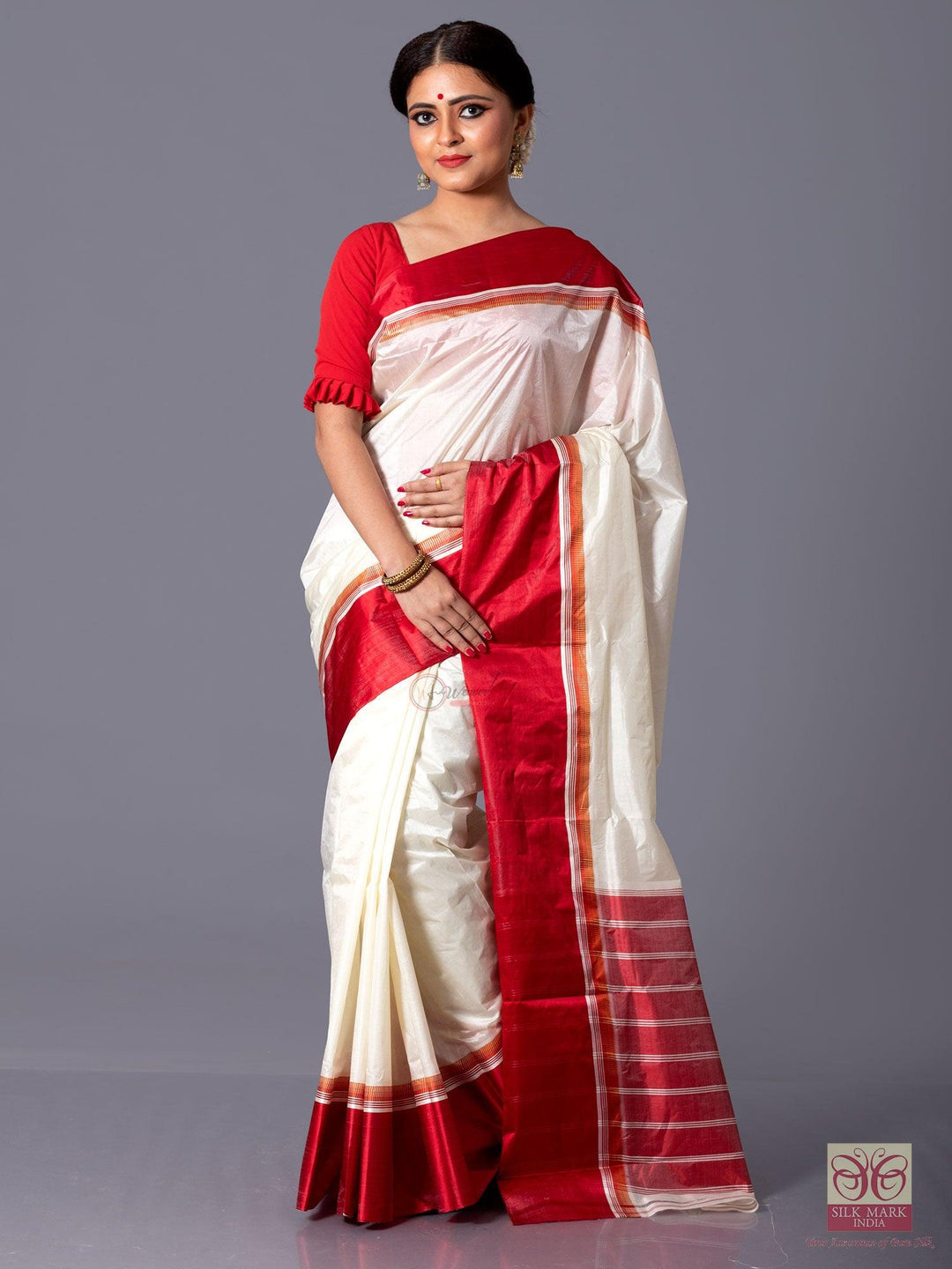 Garad Silk Saree – WeaversIndia